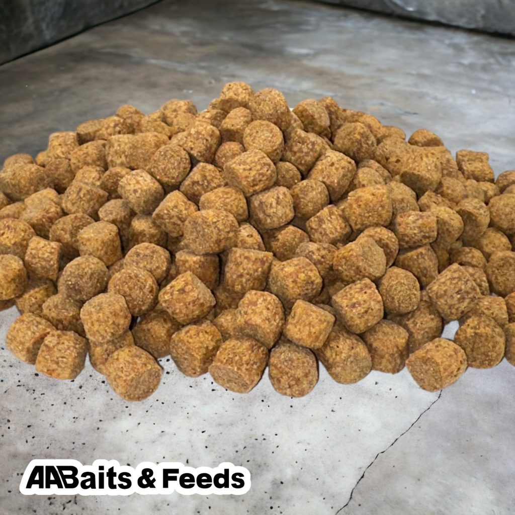 Floating Expander Pellets (Skretting)